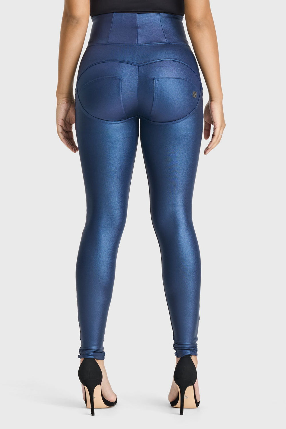 Latest Apparel, New Arrivals & Trending Pants | Freddy - Freddy Australia